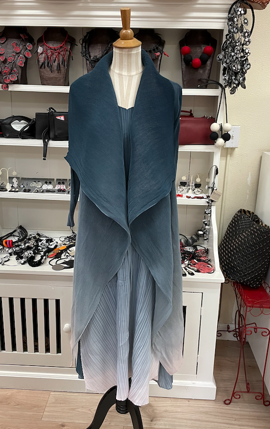 Alquema Long Collare Coat - CHARCOAL GOES LIGHT – The Total Look