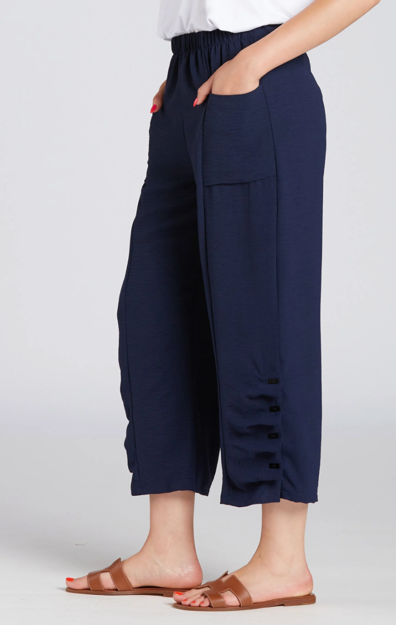 Sydney Project - PENNY - NAVY – The Total Look