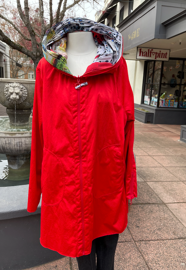 UbU Raincoat - Broadway/Red – The Total Look